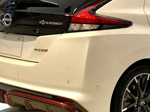 Nissan Leaf: Brake calipers and rear splash shields | Triscan